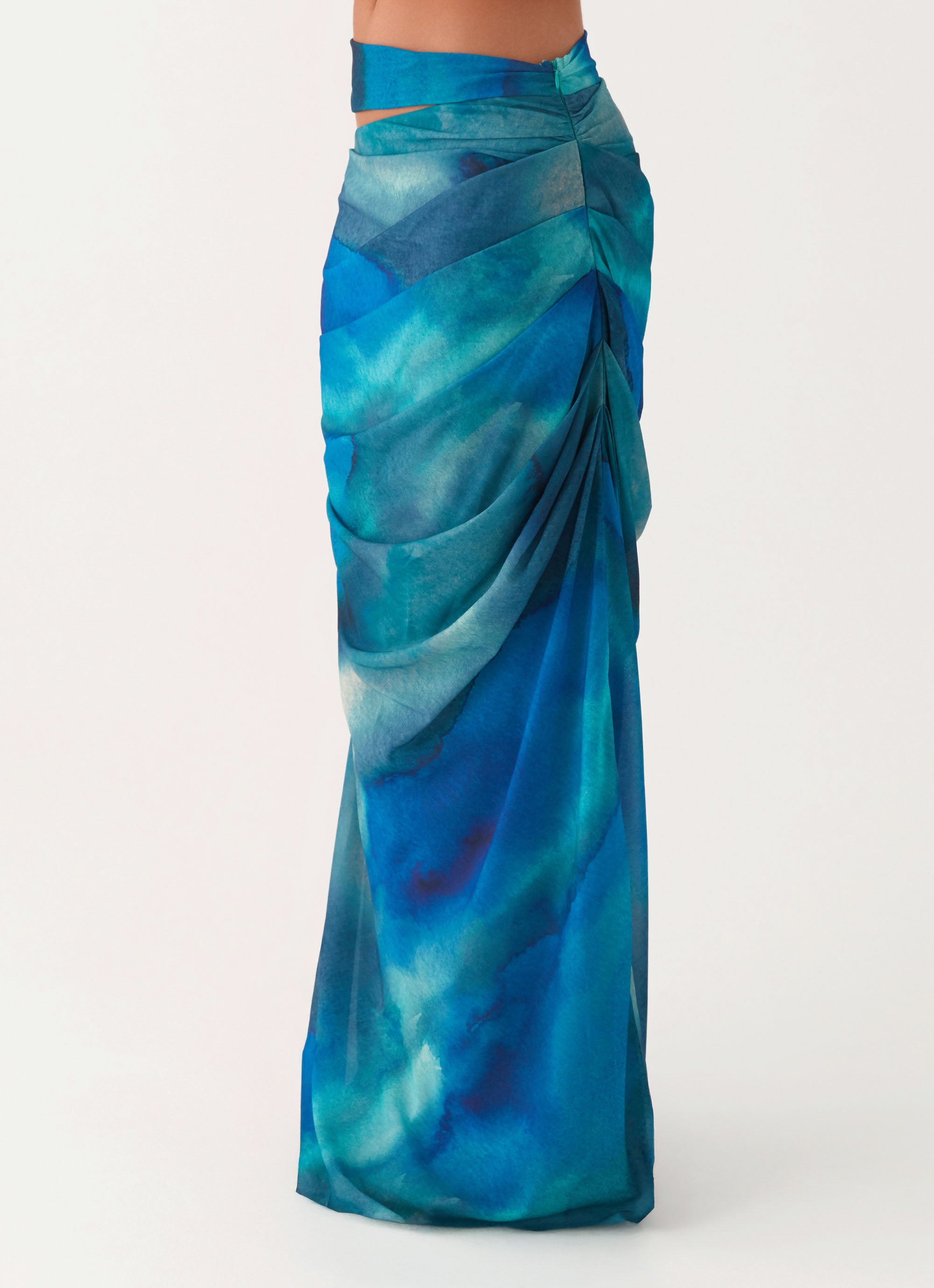 Austin Cut Out Maxi Skirt - Blue Tie Dye – Peppermayo US